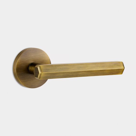 Brass indoor door handles store